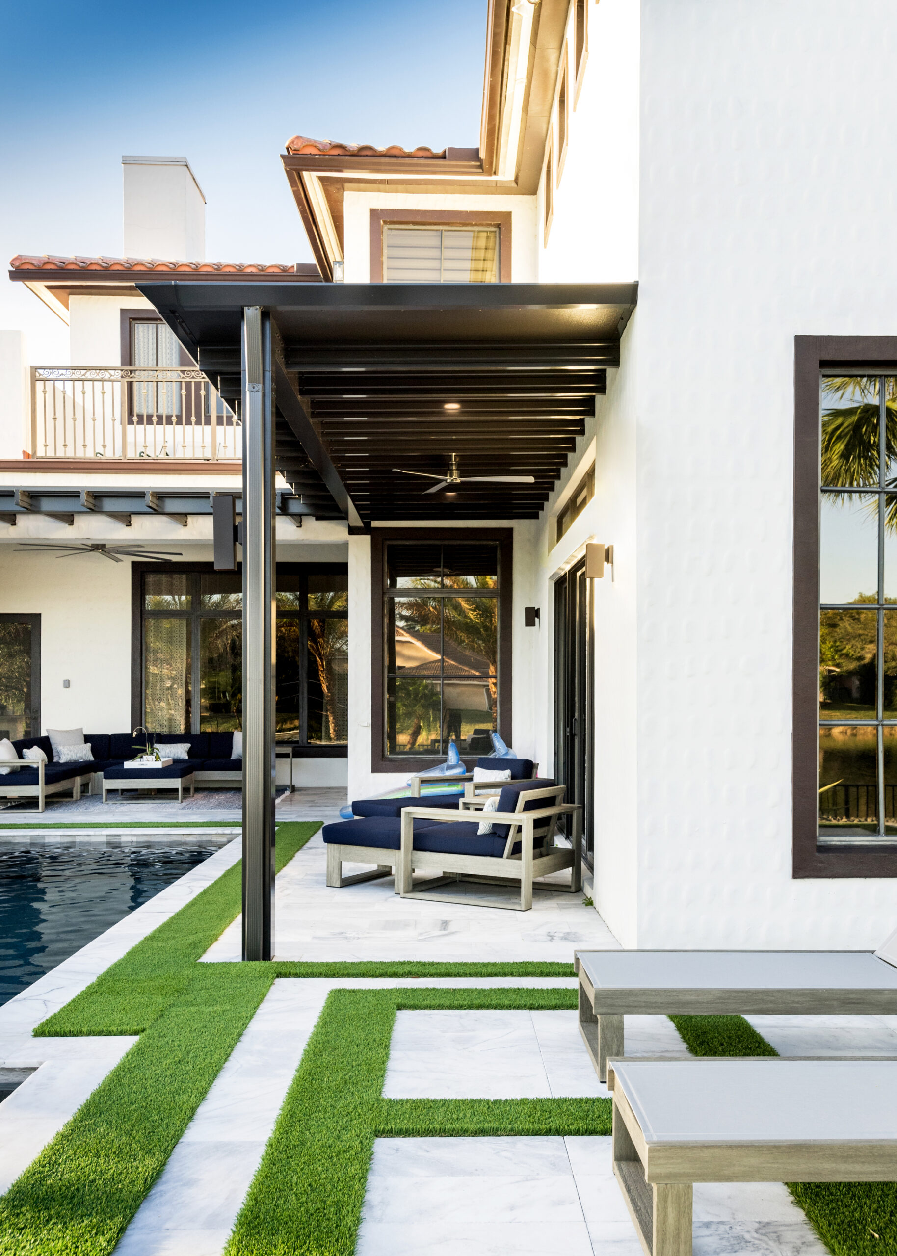 Classico Outdoor Pergola